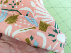 “scrunch top” tutorial and free pattern for birch fabrics